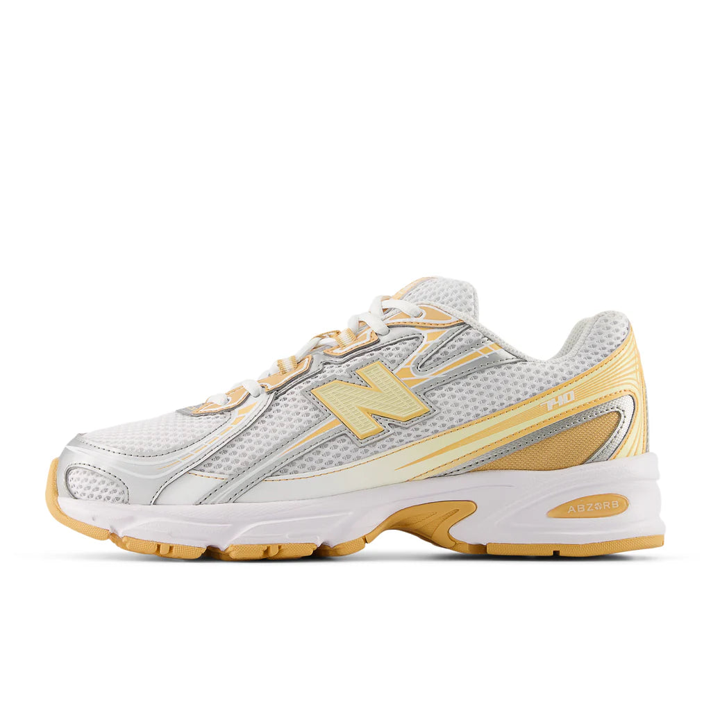 New Balance 740 - Unisex - White Peach – Sneaxx